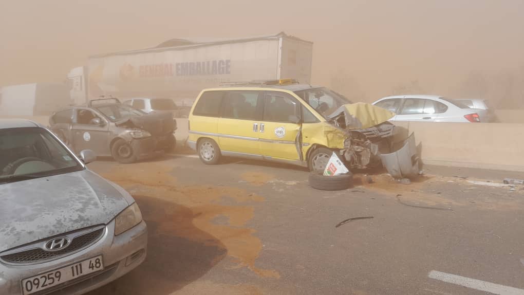 Fatal Pile-Up in Mascara Leaves One Dead, Dozens Injured - DZWatch