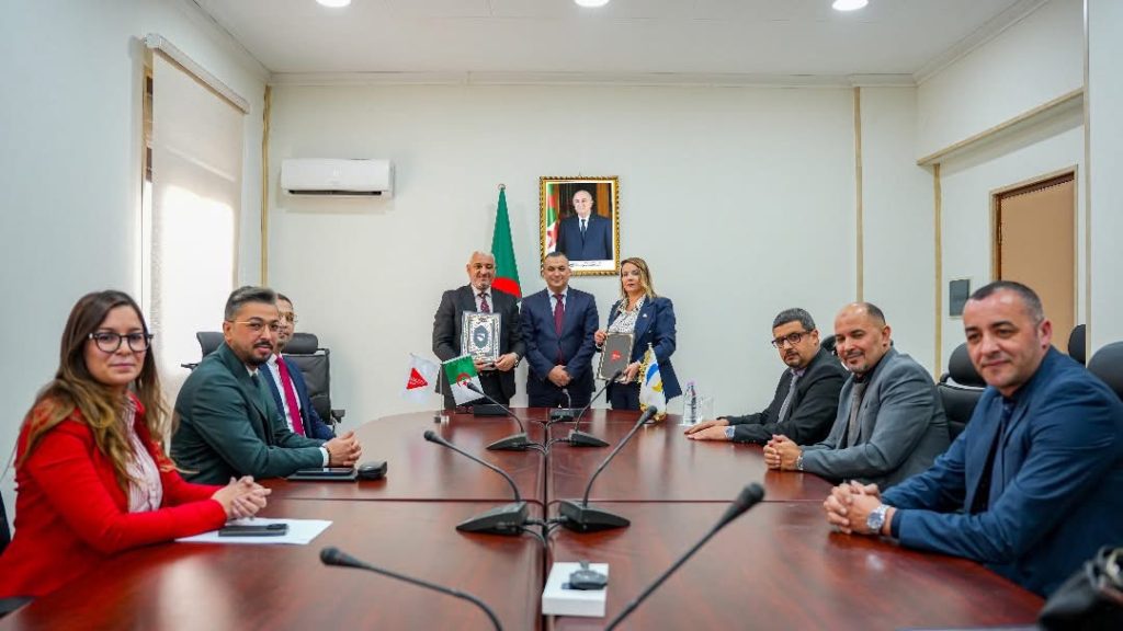 Algeria Post and Djezzy Launch Student-Specific Card and SIM - DZWatch