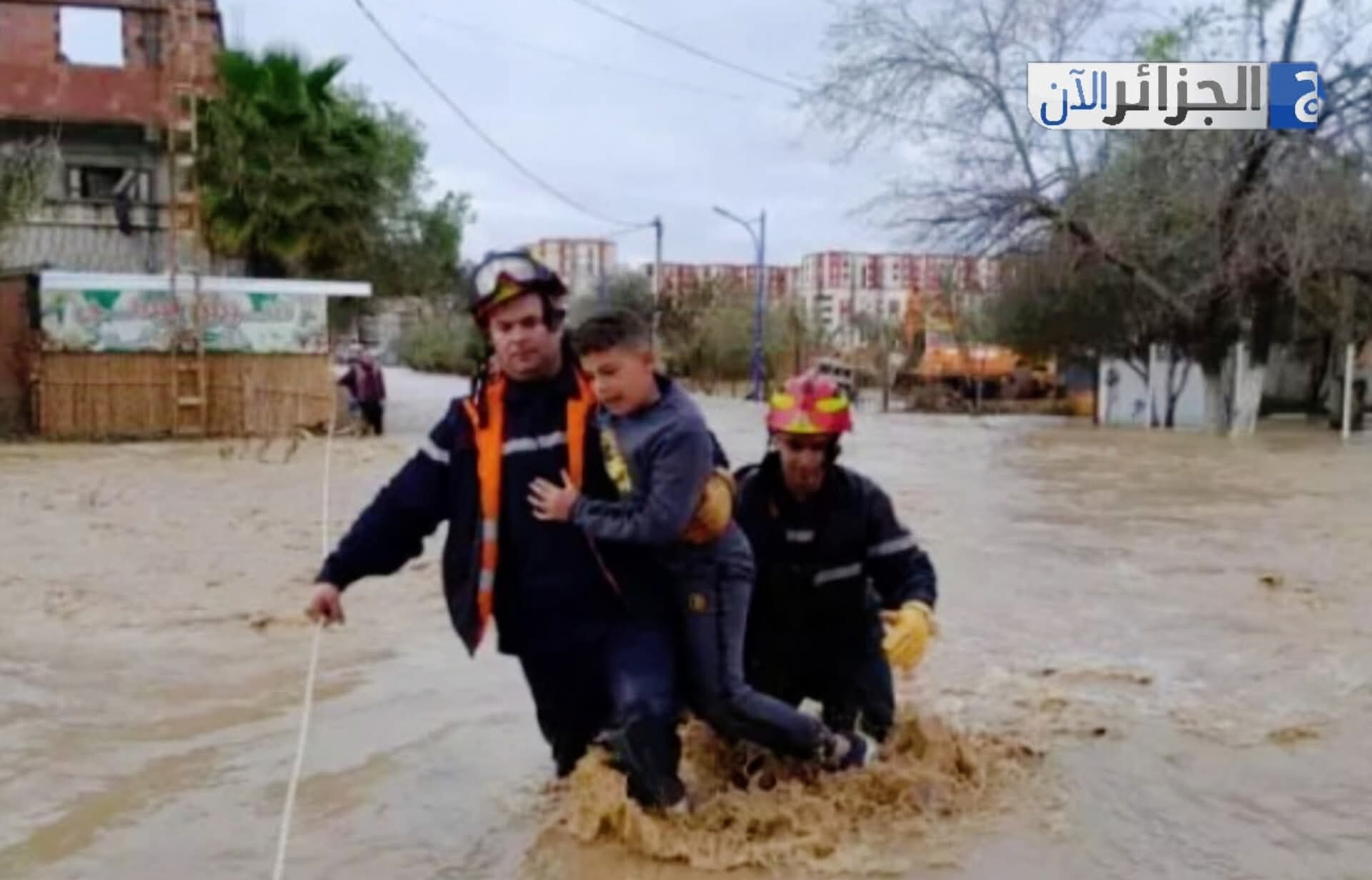 Civil Protection Responds to Severe Weather in Western Algeria - DZWatch