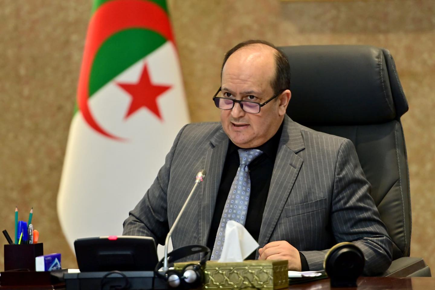 Prime Minister Chairs Meeting on Import Regulation - DZWatch